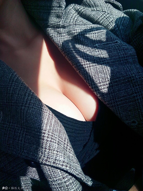 [图包]猫性大扎之高铁露出 (21P+3V/340M) | 司机会所